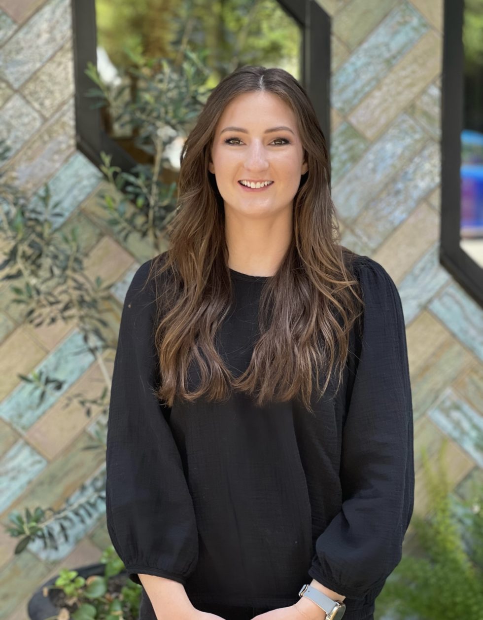 Janet St. Paul Studio | Team | Katie DeWitt Stylist